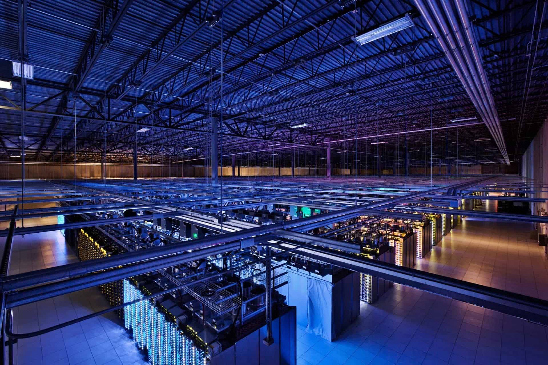 Google invests 13 billion dollars in infrastructure and data centers ...