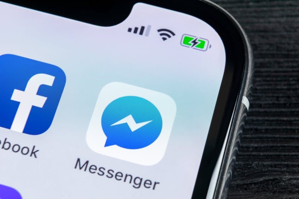 Facebook launches new Business Inbox in Messenger for companies ...