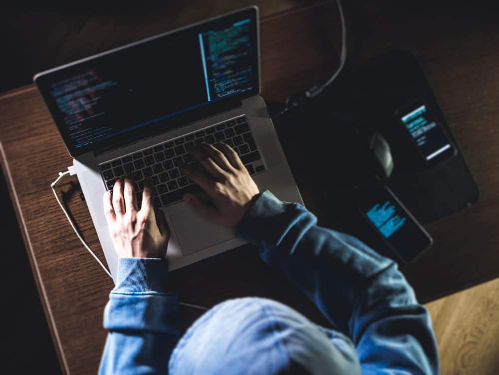"Three major anti-virus companies in U.S. victim of hacking. - Techzine ...