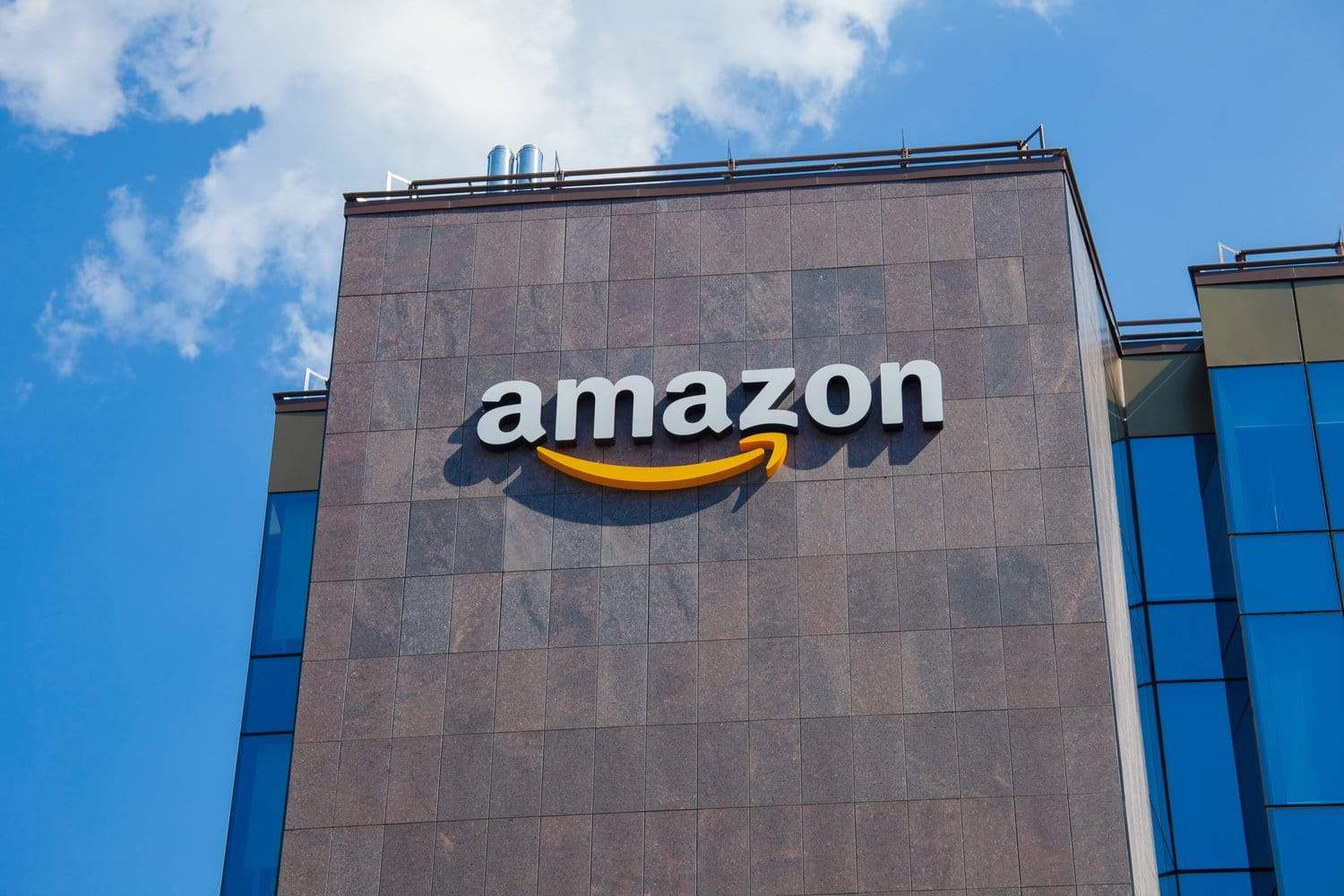 'Amazon invested in startups to launch competing products' - Techzine ...