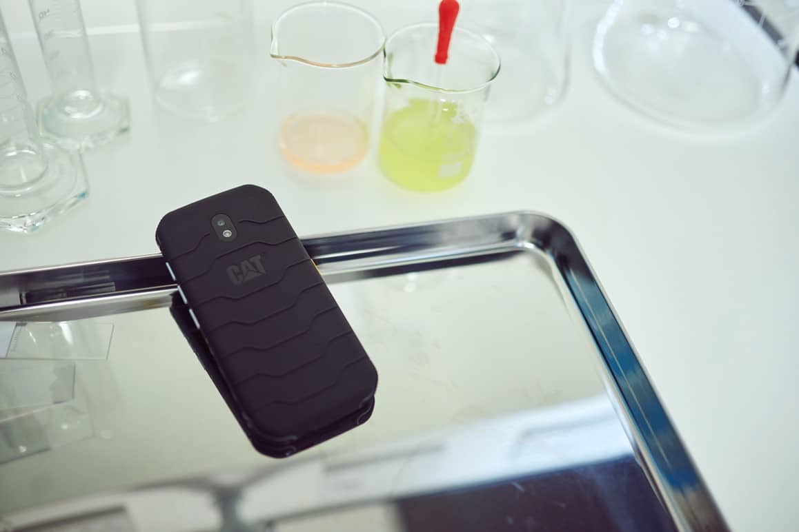 New Cat smartphone gets antibacterial coating - Techzine Global
