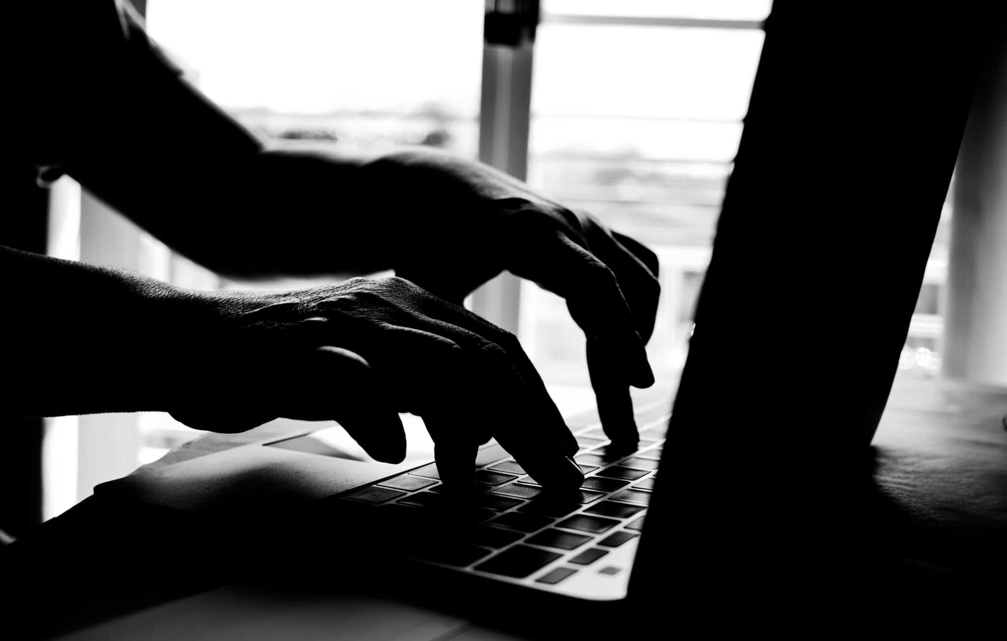 Microsoft warns of cyberattacks on Windows - Techzine Global