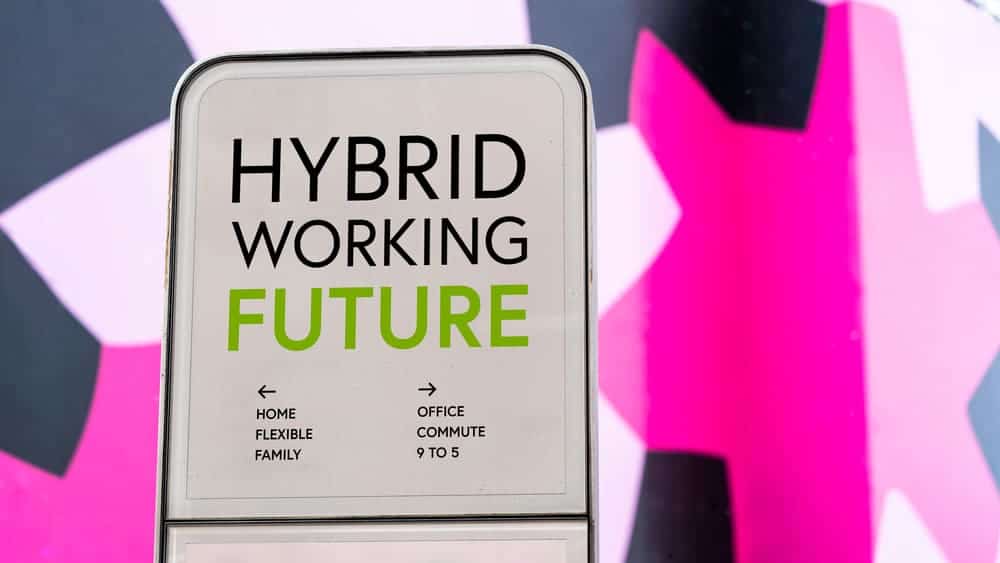 Hybrid workers are more productive and engaged - Techzine Global