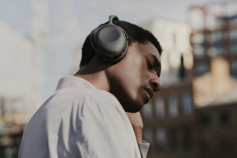 KEF launches Mu7, first noise-cancelling headphones in its offering ...