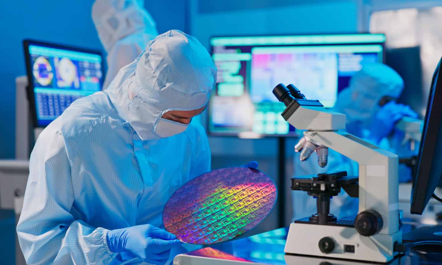 'Germany pushes Intel to spend more on its €17 billion chip fab ...