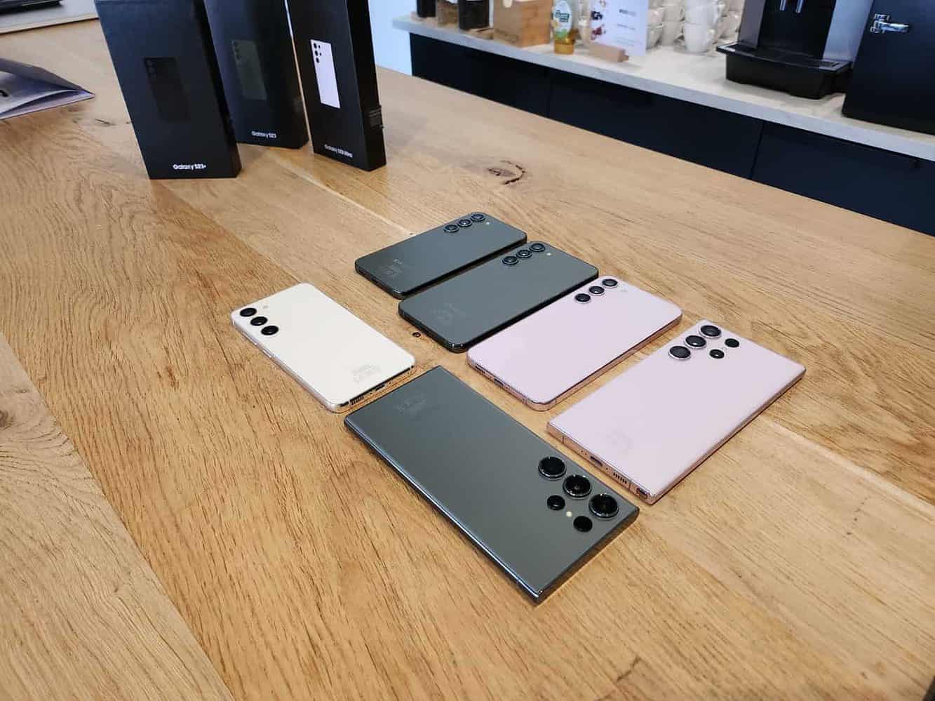 Samsung Galaxy S23, S23+ and S23 Ultra hands-on - Techzine Global