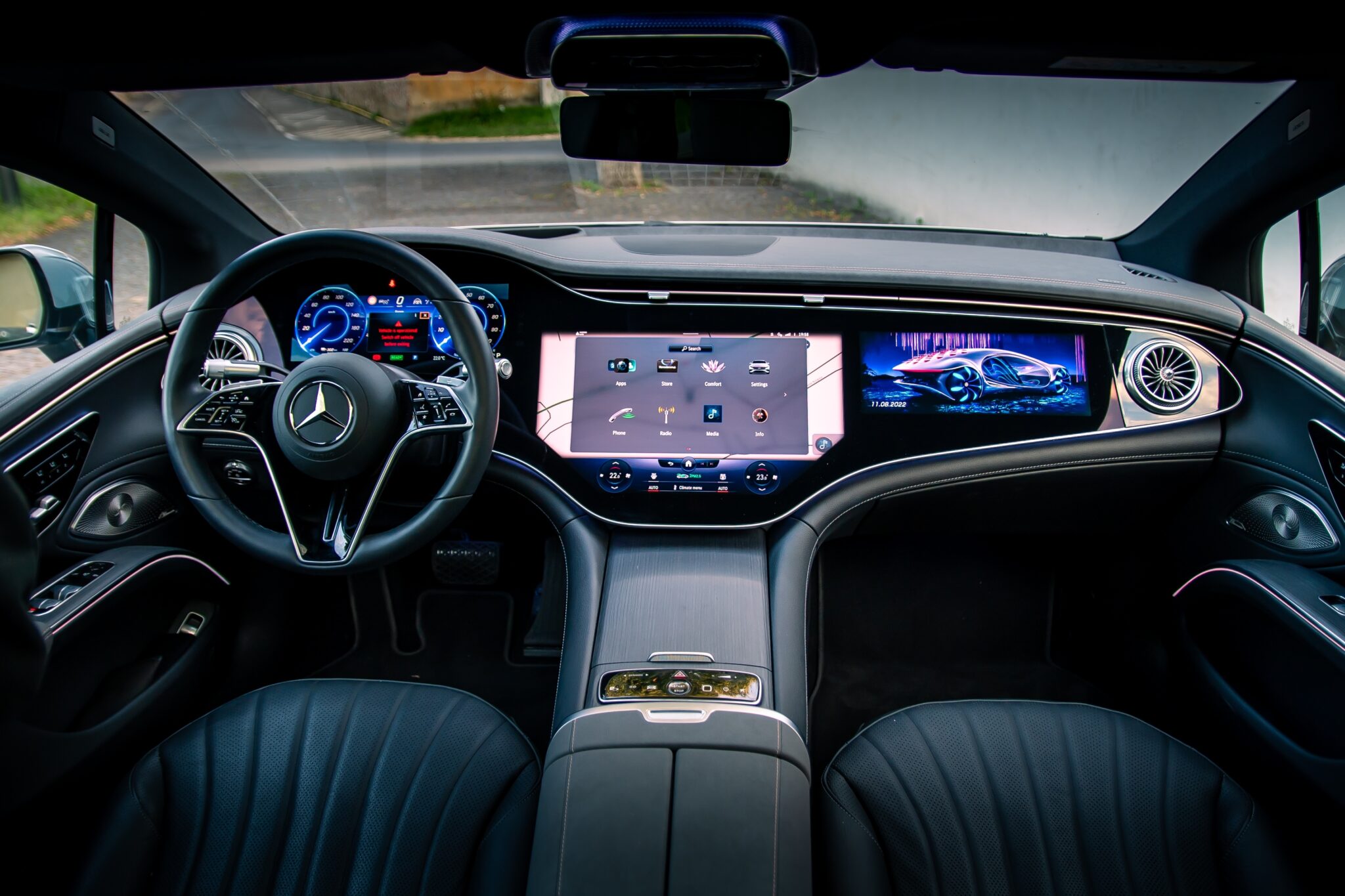 Mercedes to bring ChatGPT to its cars in the US - Techzine Global