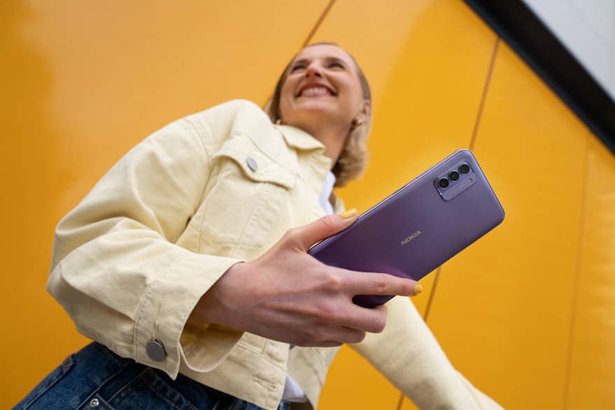 Repairable Nokia G42 5G unveiled in partnership with iFixit - Techzine ...