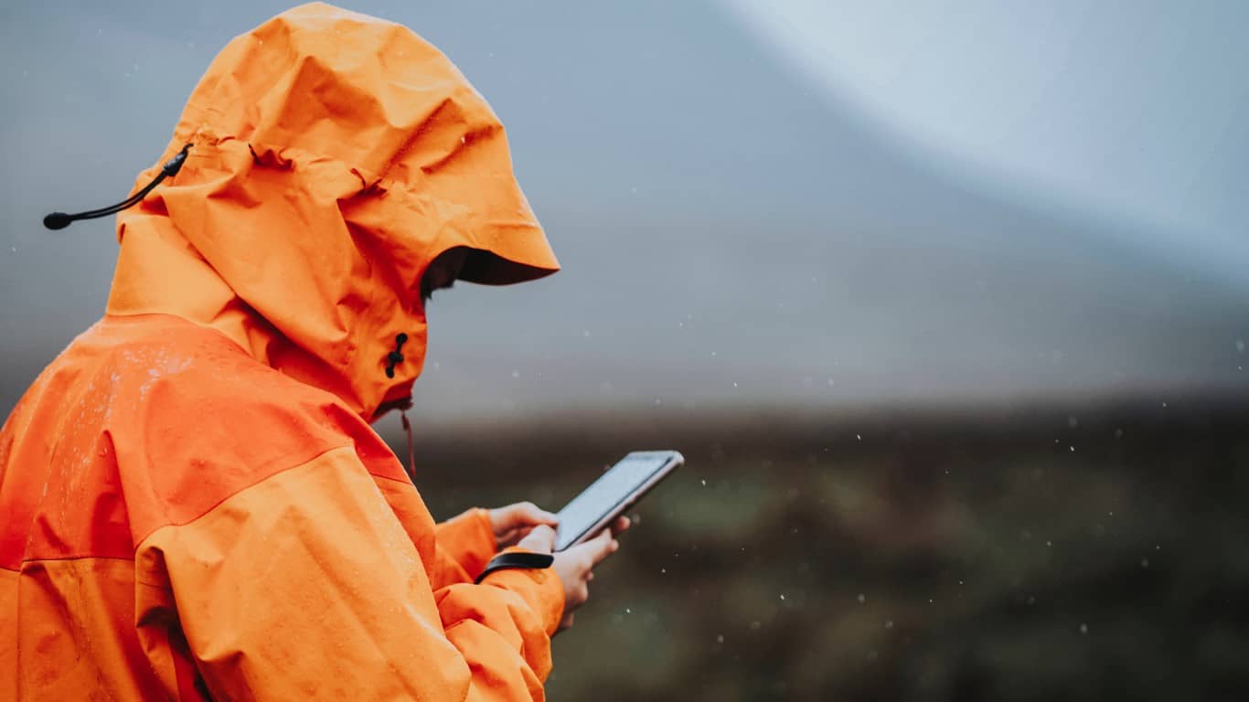 OnePlus demonstrates function for hassle-free typing in the rain ...