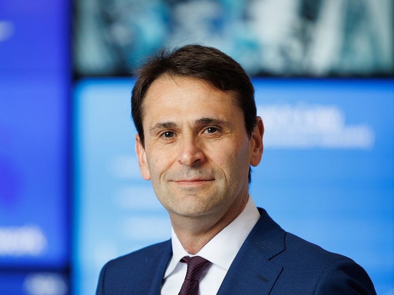 New ASML CEO: Frenchman Christophe Fouquet to replace Peter Wennink ...