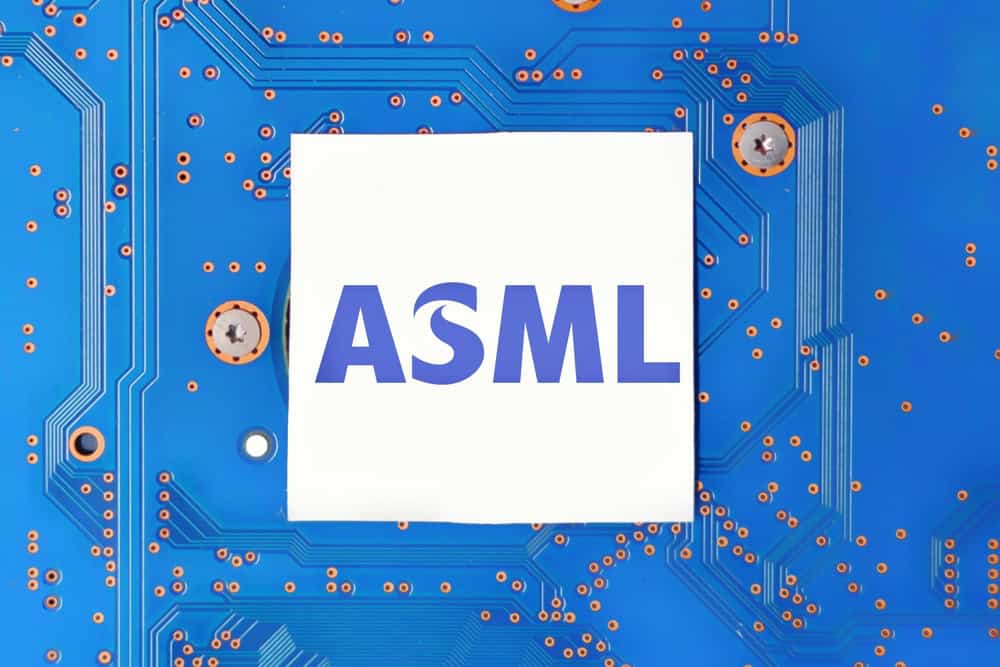 ASML: from a leaky shed to the chip industry's key player - Techzine Global