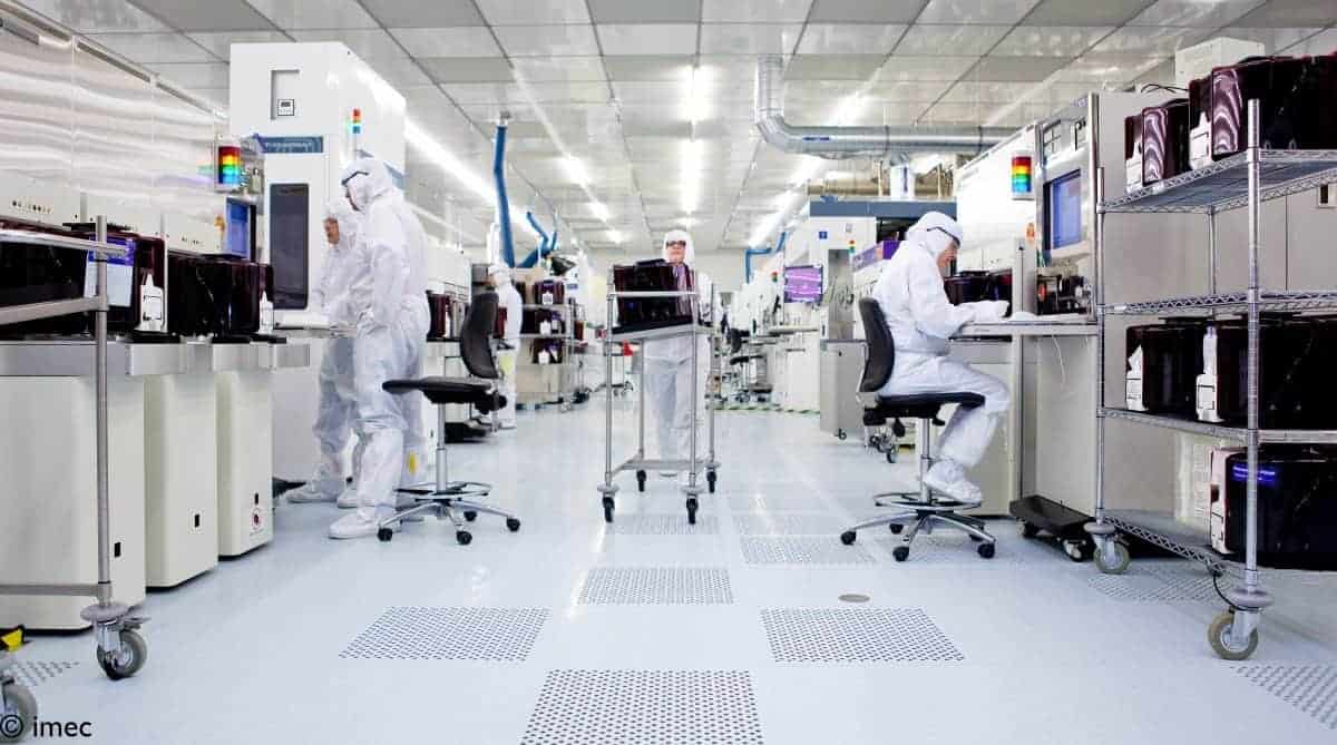 Europe strengthens chip research with money for new cleanroom ...