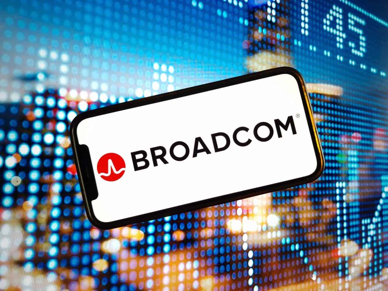 Broadcom is going to limit itself to top 500 VMware customers ... Broadcom is going to limit itself to top 500 VMware customers ...