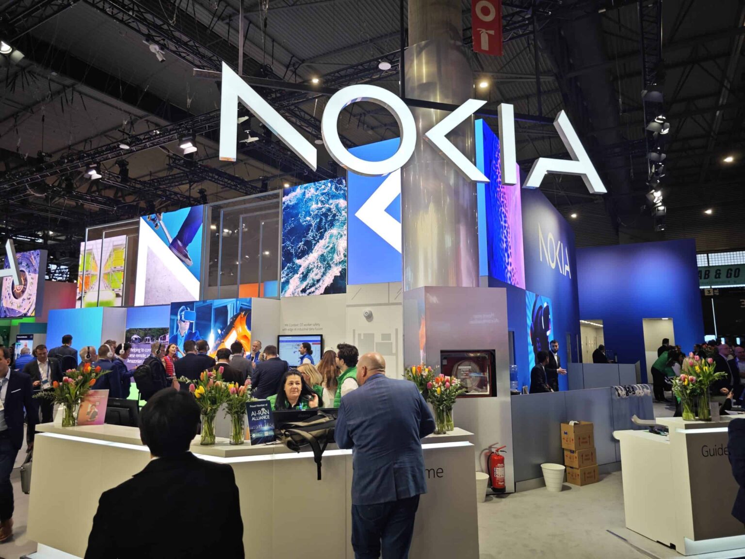 Nokia and Supermicro combine Linux with 800G Ethernet for AI data ...