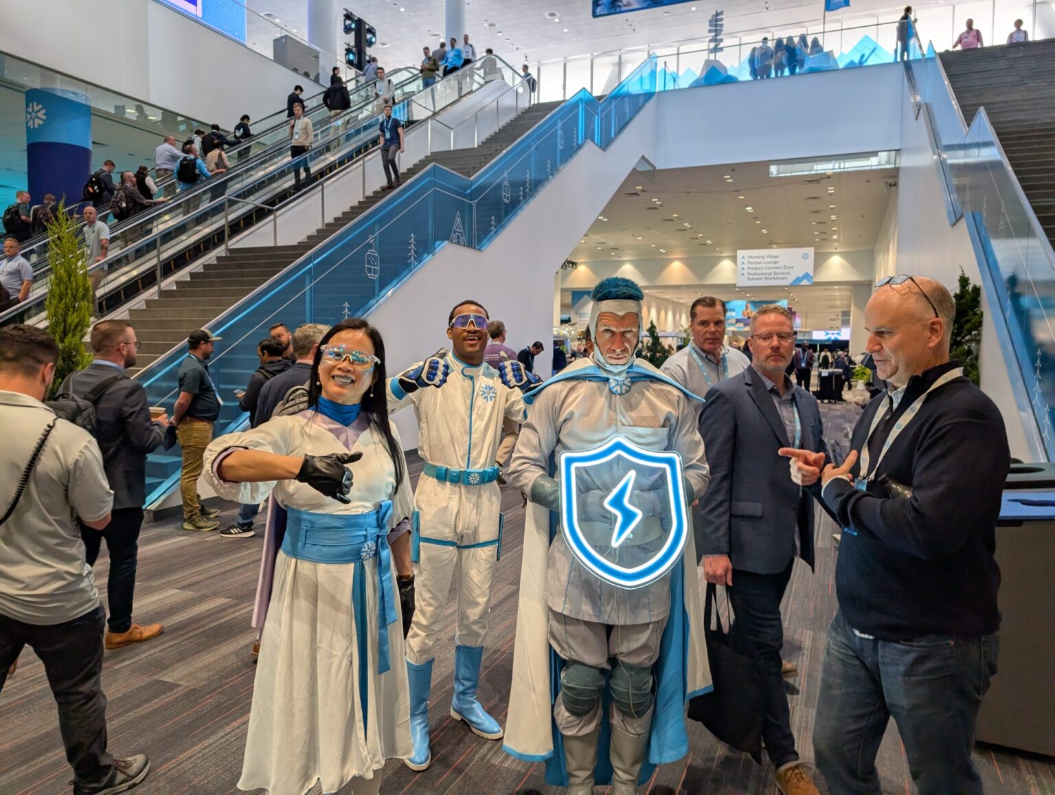 Snowflake and Palantir join forces for AI data platform - Techzine Global