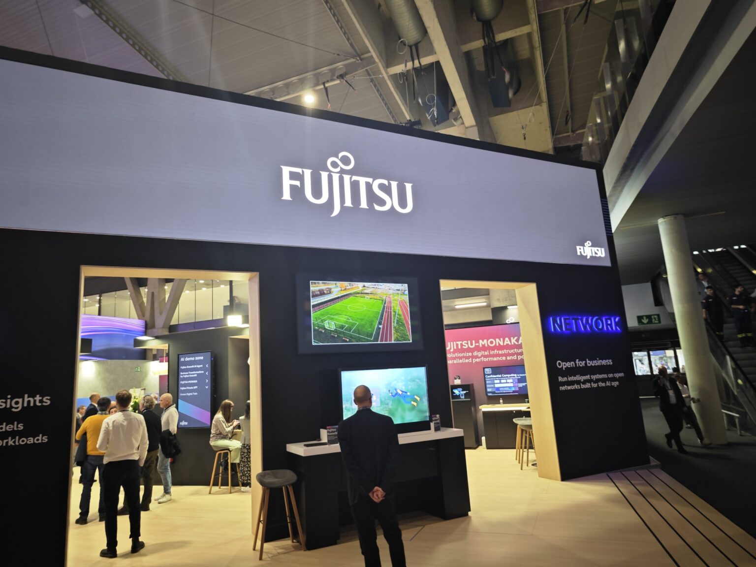 Fujitsu is developing a 10,000-qubit quantum computer for 2030 ...