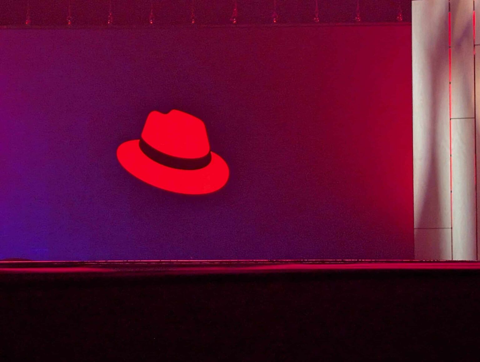 Red Hat and Nvidia intensify AI collaboration for Rubin - Techzine Global
