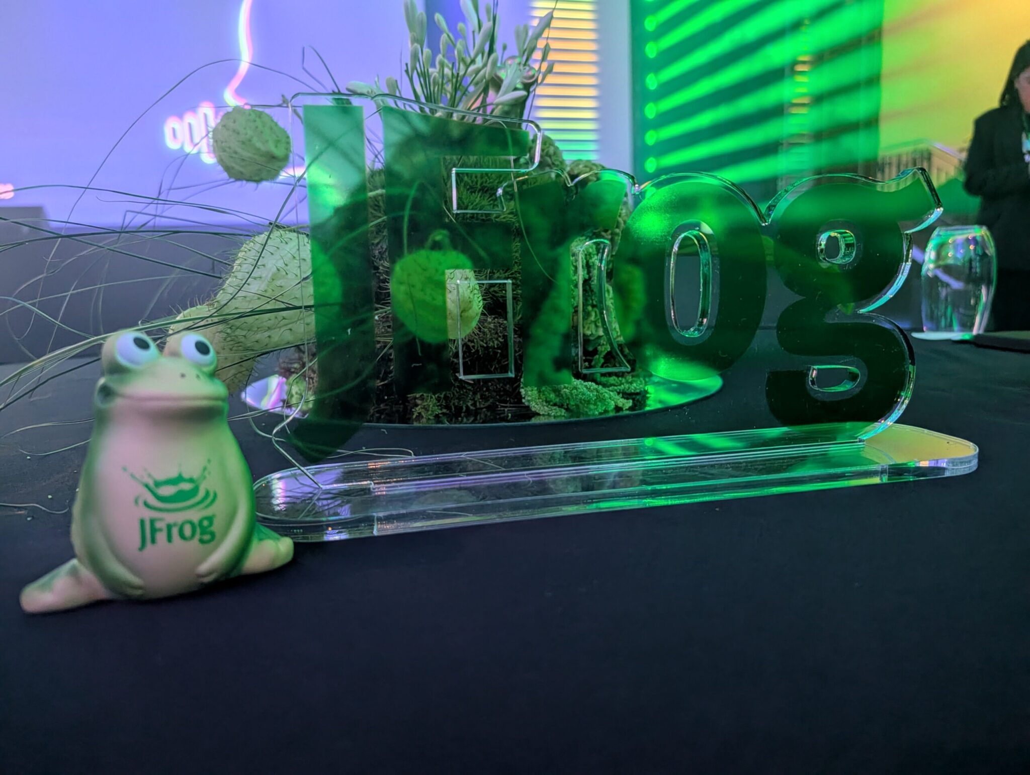 JFrog brings Shadow AI Detection to platform - Techzine Global