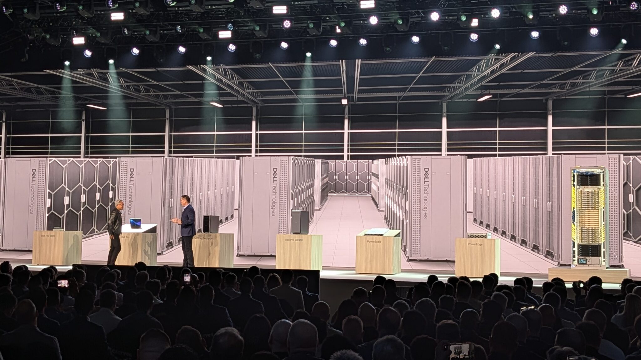 Dell announces AI Factory expansions at Dell Technologies World ...