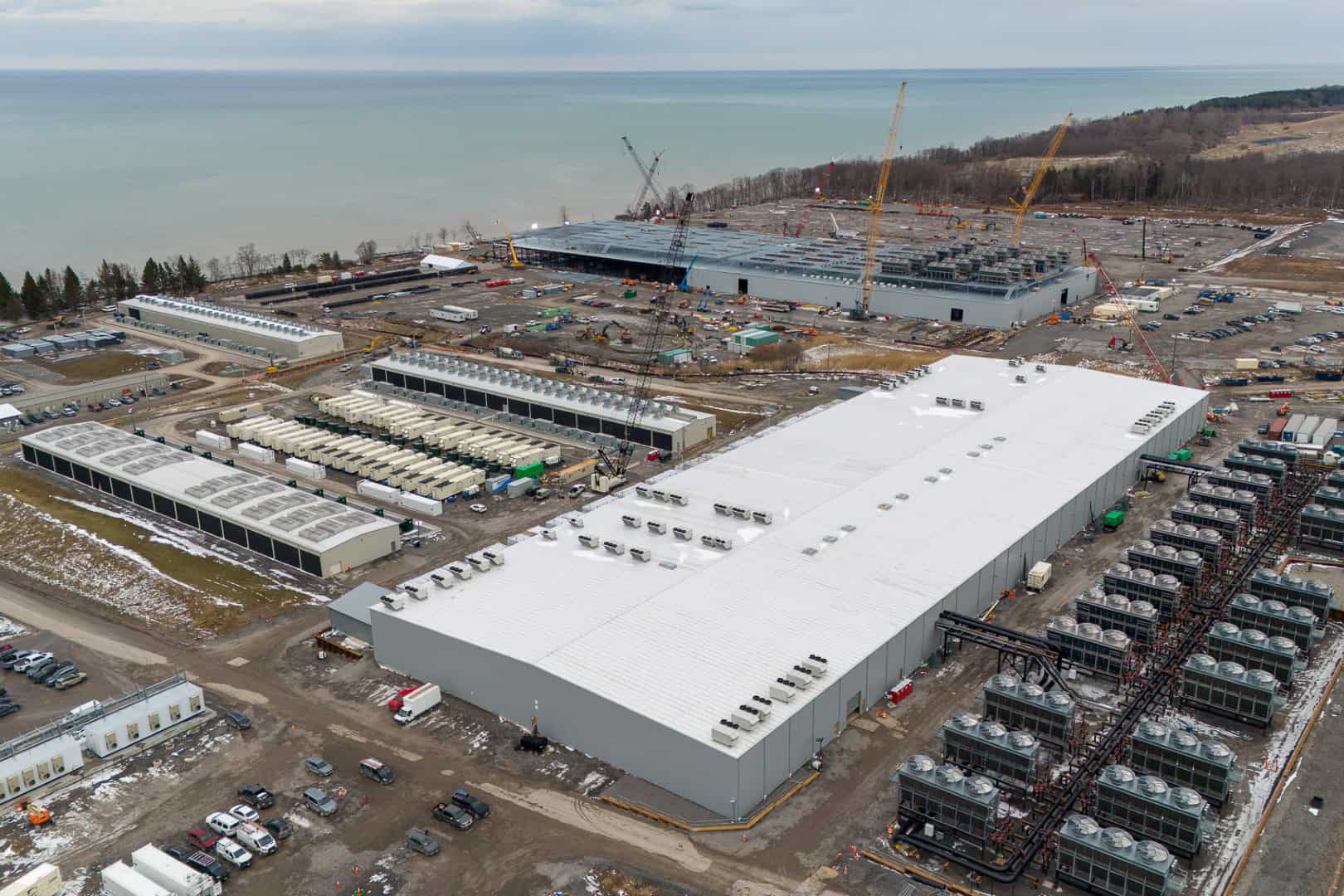 Schneider Electric delivers AI infra for TeraWulf campus, set to reach ...
